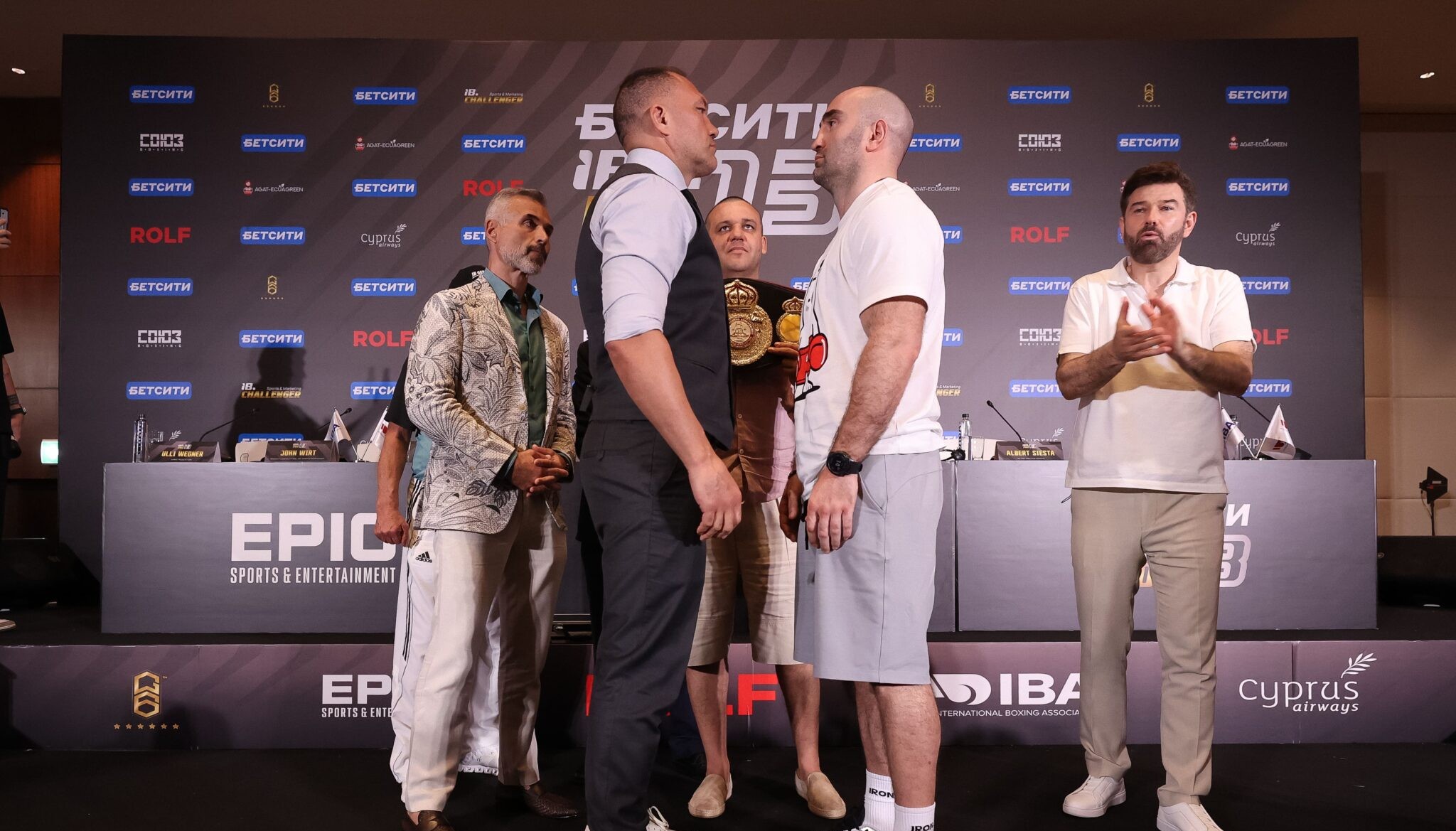 Pulev a Gassiev v Dubai: Napětí roste před páteční bitvou | Sports Insider
